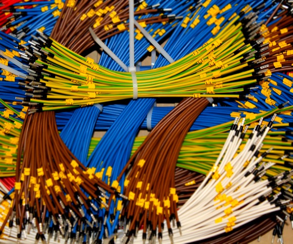 Fabricant de câbles, câblage filaire, faisceaux de câbles, sous ...