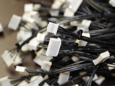 Faisceaux, torons, harnais de câbles électriques et électroniques ...